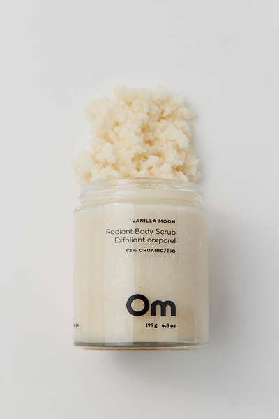 Om Skin Radiant Body Scrub | Urban Outfitters Canada