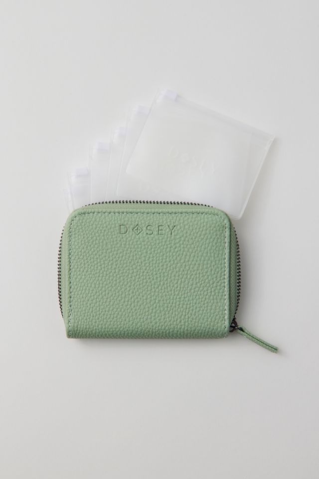 Dosey Wellness Wallet & Easy Slide Pill Pouch Set | Urban Outfitters