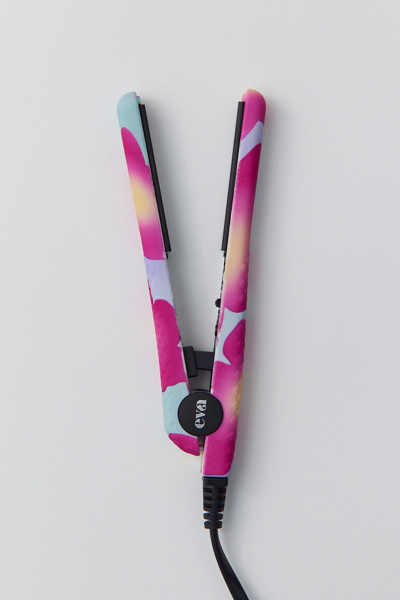 Eva NYC Mini Healthy Heat Ceramic Styling Iron | Urban Outfitters Canada