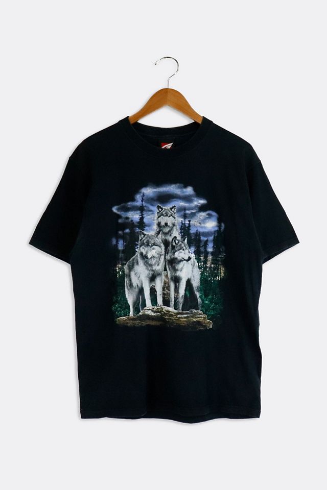 Vintage Three Wolves T Shirt | Urban Outfitters