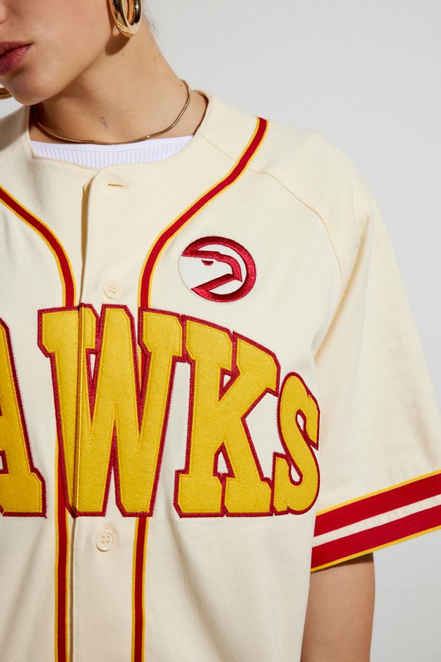 Mitchell & Ness X Melody Ehsani Atlanta Hawks Baseball Jersey Top | Urban Outfitters
