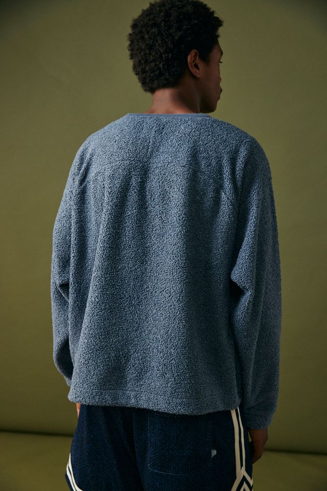 Standard Cloth Free Throw Pile Fleece Crew Neck Sweatshirt | Urban ...