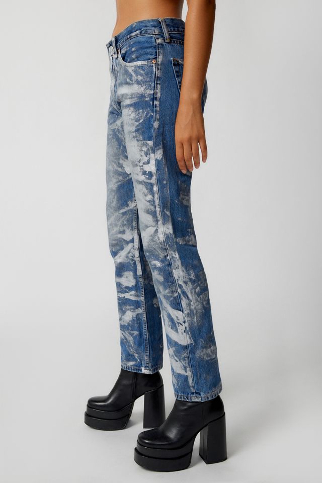 Urban Renewal Remade Levi’s® Silver Paint Jean | Urban Outfitters
