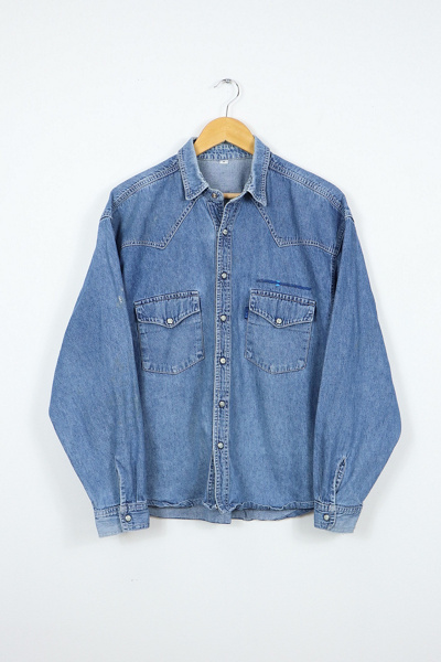 Vintage Denim Snap-Button Shirt 01 | Urban Outfitters