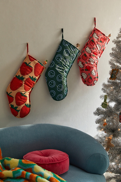 BAGGU Holiday Stocking | Urban Outfitters Canada