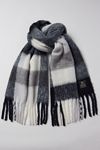 UO Plaid Scarf | Urban Outfitters