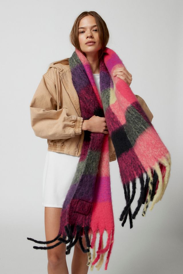 UO Plaid Scarf | Urban Outfitters Canada