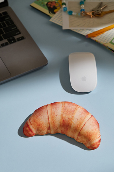 Croissant Mouse Wrist Support | Urban Outfitters Canada