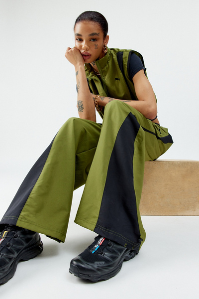 Puma Dare To Relaxed Wide-Leg Pant | Urban Outfitters