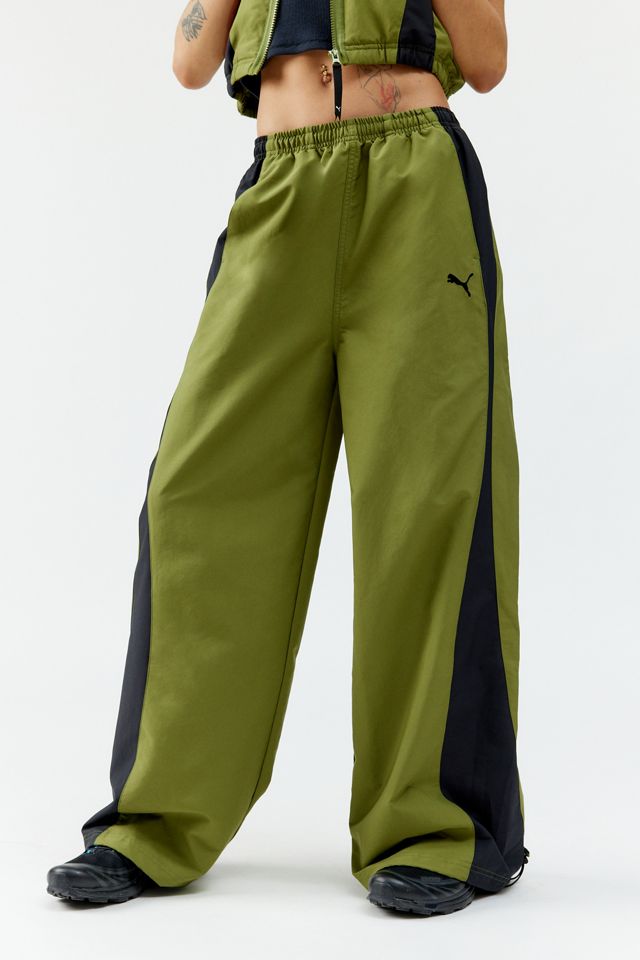 Puma Dare To Relaxed Wide-Leg Pant | Urban Outfitters