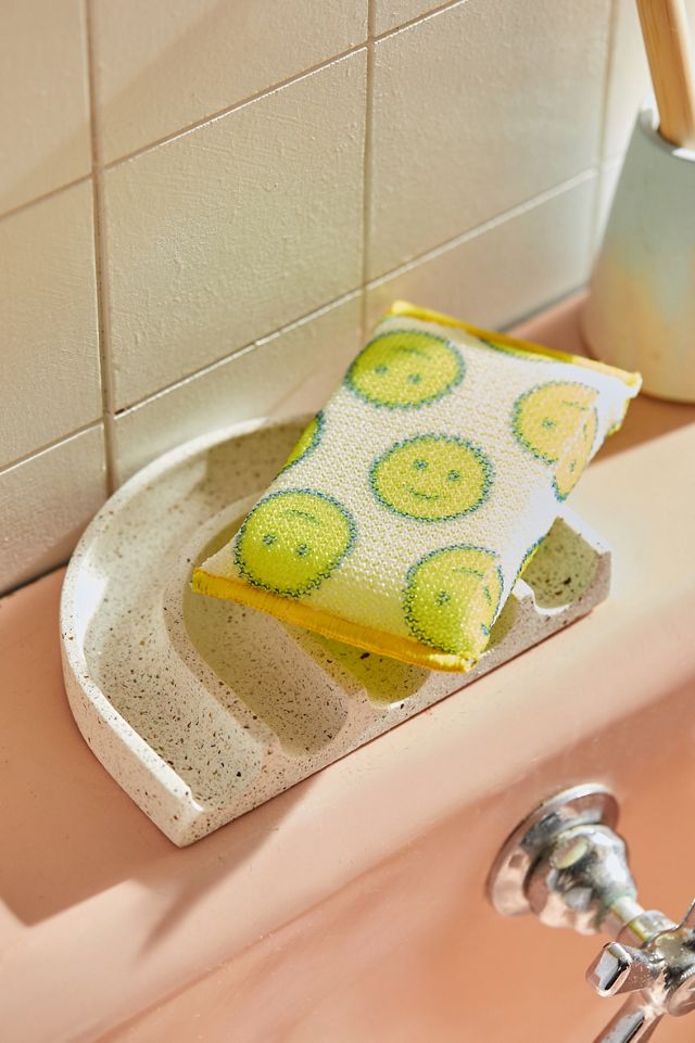 Pretti Cool Sponge Rest | Urban Outfitters