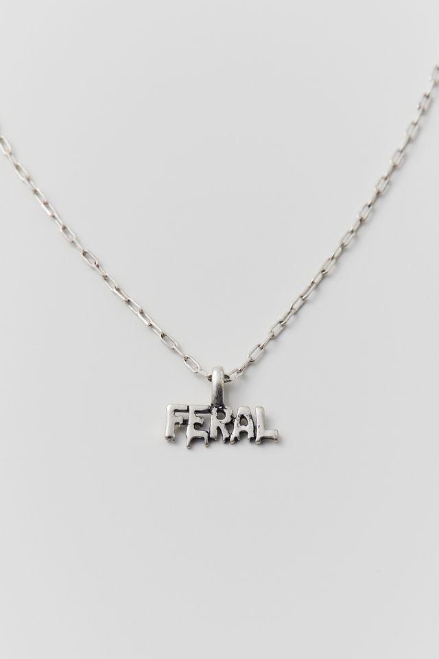 '90s Feral Nameplate 14K Gold-Plated Necklace | Urban Outfitters Canada