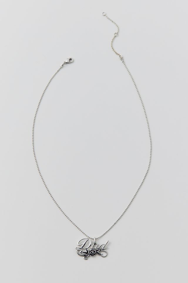 '90s Silver-Plated Dad Nameplate Necklace | Urban Outfitters