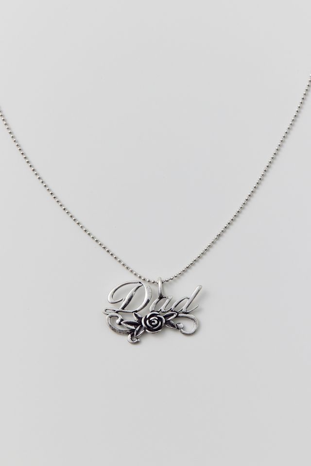 '90s Silver-Plated Dad Nameplate Necklace | Urban Outfitters