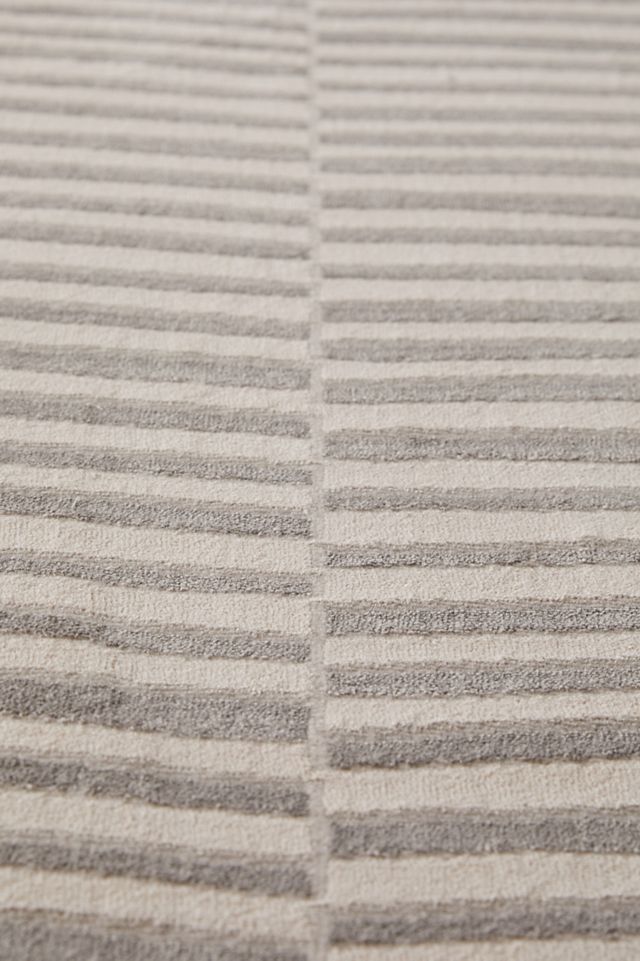 Static Tufted Rug | Urban Outfitters