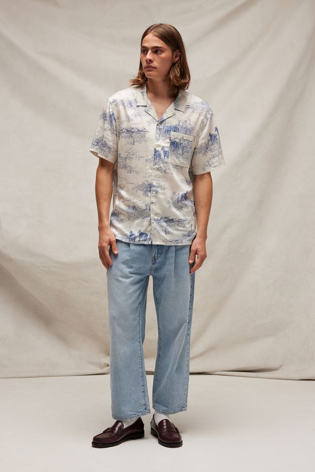 Levi’s® The Sunset Camp Collar Short Sleeve Button-Down Shirt | Urban ...