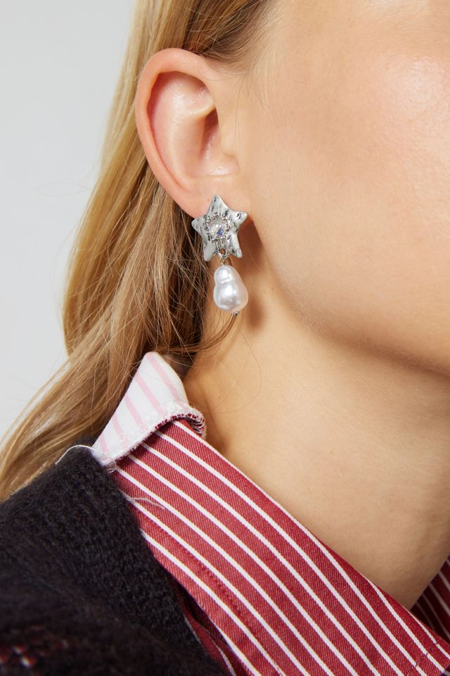Sila Star Pearl Drop Earring | Urban Outfitters