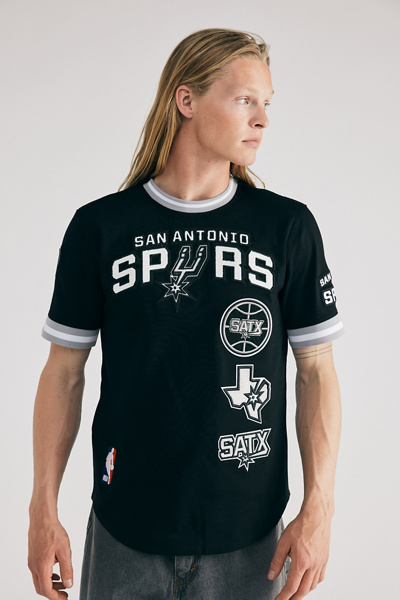 Pro Standard San Antonio Spurs Retro Classic Tee | Urban Outfitters