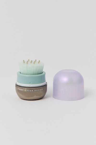 m’Chel Haircare Day After™ Dry Shampoo Brush | Urban Outfitters