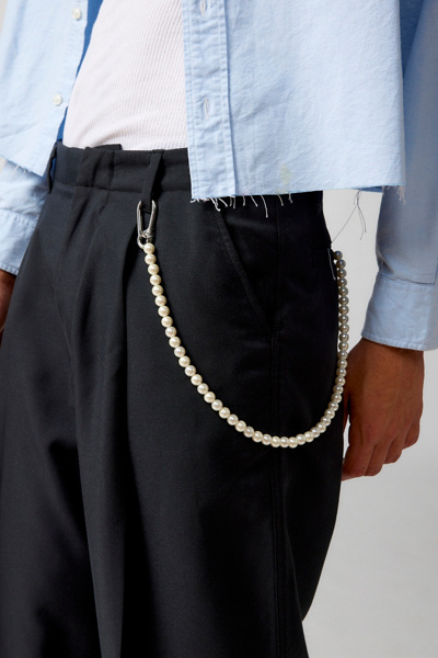 Pearl Wallet Chain | Urban Outfitters