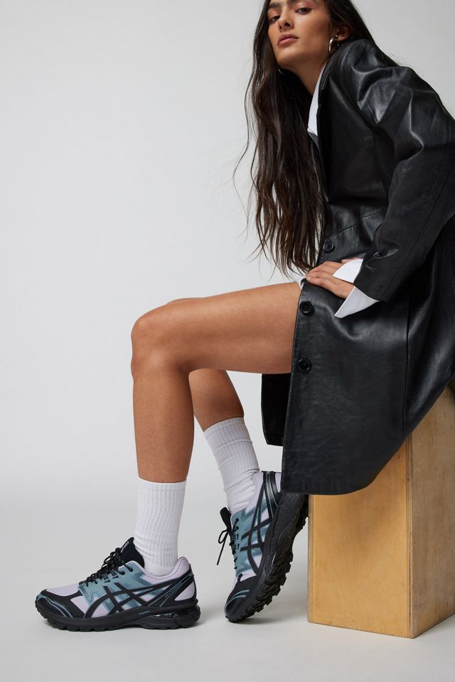ASICS GEL-Terrain Sportstyle Sneaker | Urban Outfitters