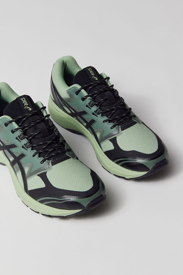ASICS GEL-Terrain Sportstyle Retro Sneaker | Urban Outfitters