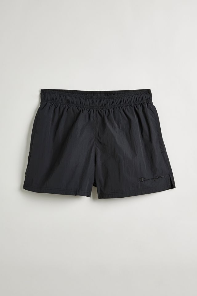 Champion UO Exclusive Woven Taslan 3” Short | Urban Outfitters Canada
