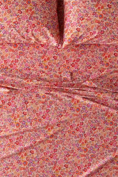 Bed Sheets + Linens | King, Queen + Twin Sheets | Urban Outfitters