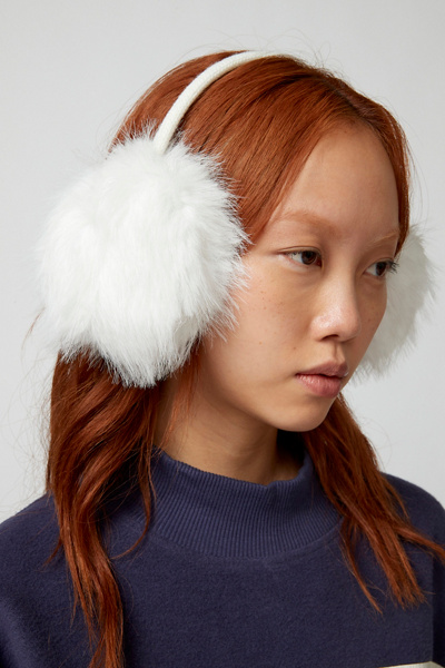 UO Jumbo Faux Fur Earmuff | Urban Outfitters