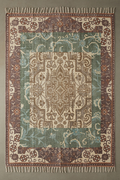 Delphine Medallion Brushed Rug | Urban Outfitters