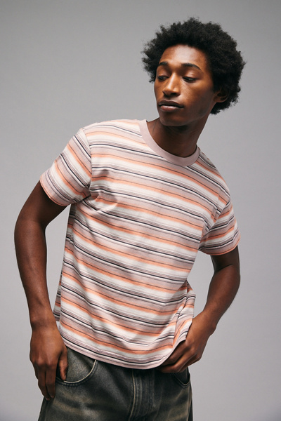Men's T-Shirts + Tees | Urban Outfitters