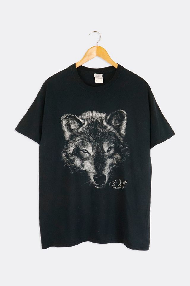Vintage Wolf Portrait T Shirt | Urban Outfitters