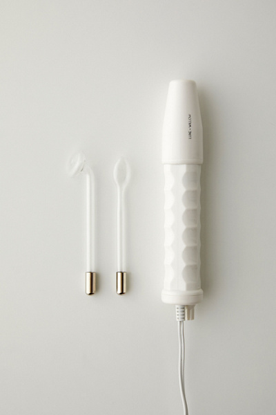 High-Frequency Electrotherapy Wand | Urban Outfitters