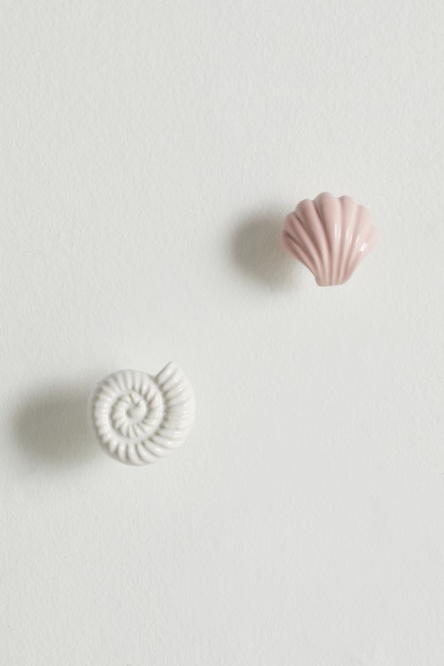 Seashell Wall Hook - Set Of 2 | Urban Outfitters