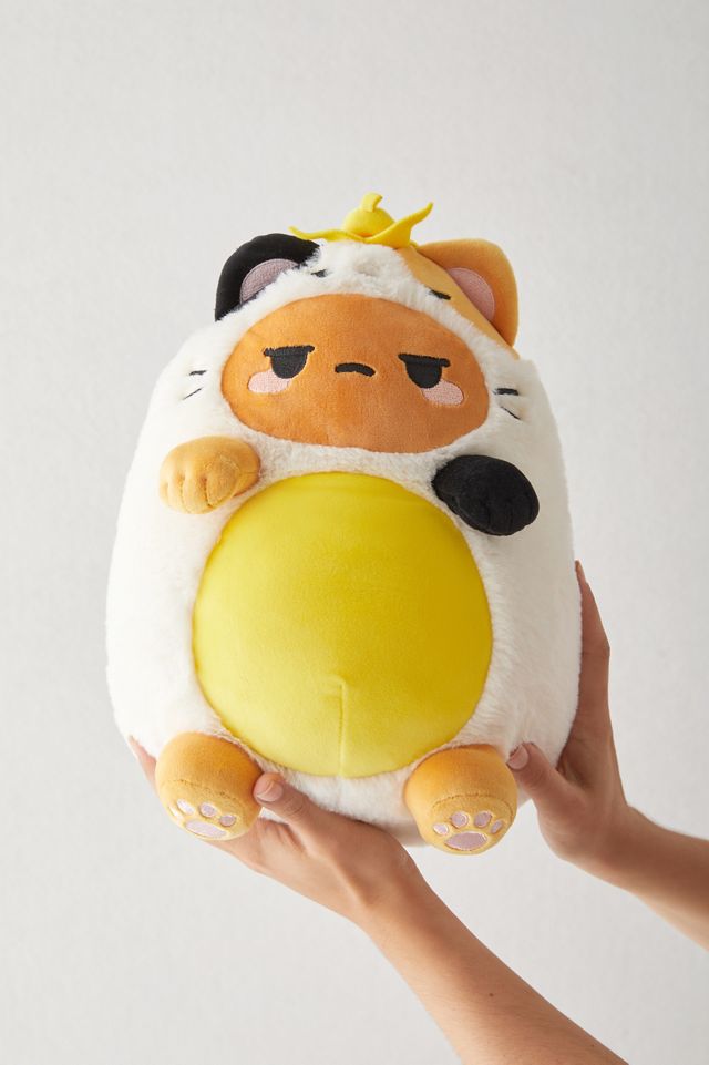 Smoko Trash Cat Tayto Plushie | Urban Outfitters