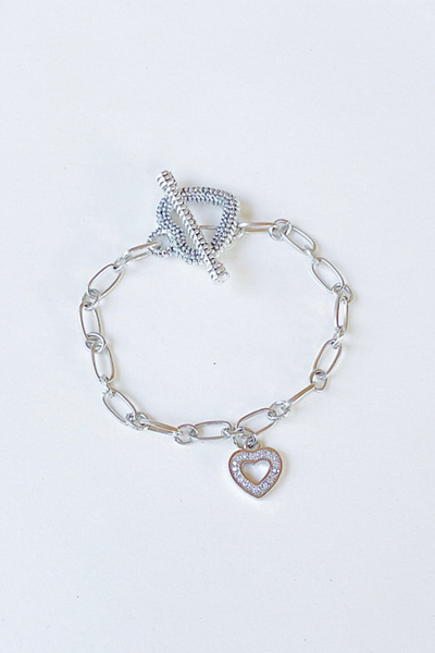 Blo_oberry Heart Dangle Bracelet | Urban Outfitters