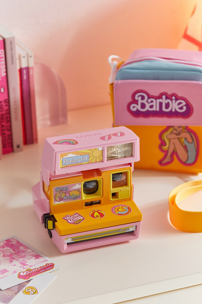 Retrospekt Malibu Barbie Polaroid Film Camera | Urban Outfitters Canada
