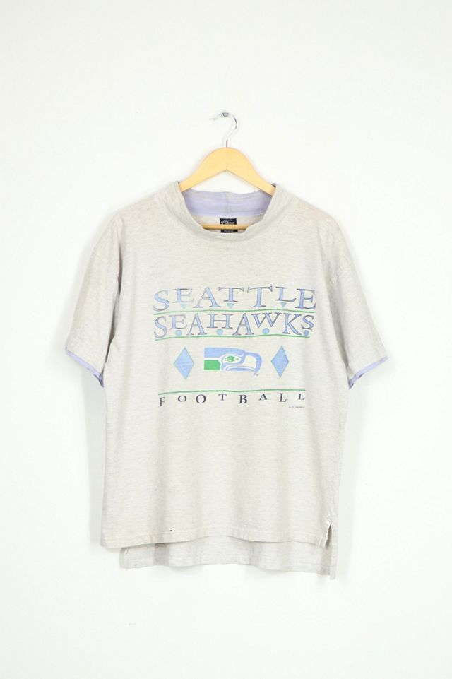 Vintage Seattle Seahawks Football Tee | Urban Outfitters