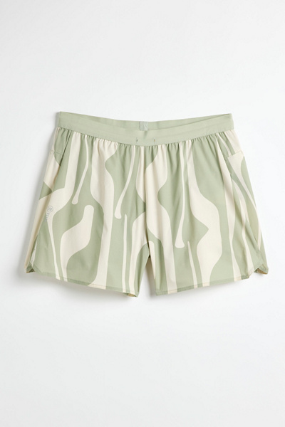 Roark Run Amok Alta 5” Short | Urban Outfitters Canada