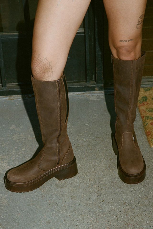 ROC Troupe Leather Knee-High Platform Boot | Urban Outfitters ROC Troupe Leather Knee-High Platform Boot | Urban Outfitters