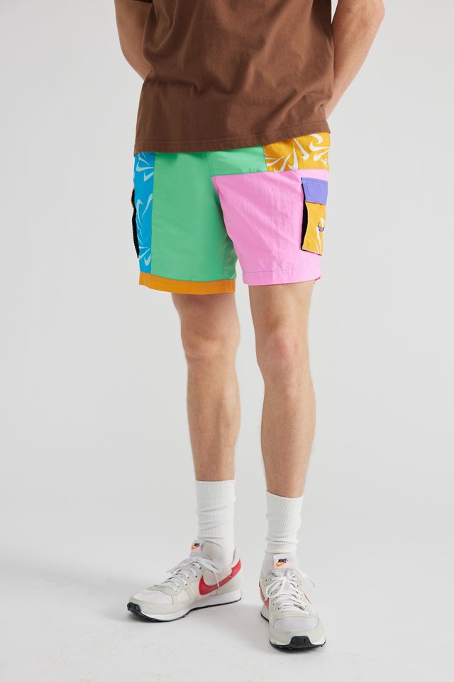 Nike Voyage Colorblocked Belted Cargo Short | Urban Outfitters