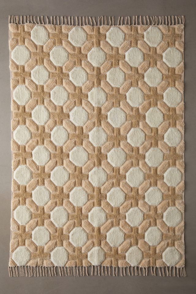 Tile Carved Tufted Rug | Urban Outfitters