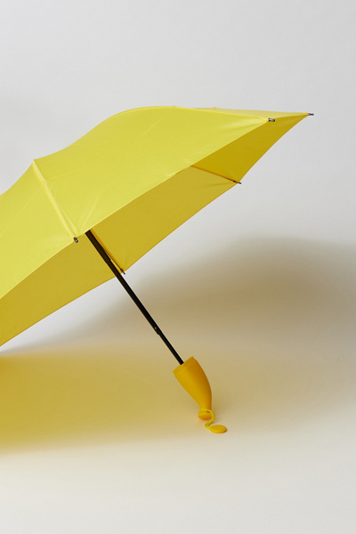 UO Banana Umbrella | Urban Outfitters