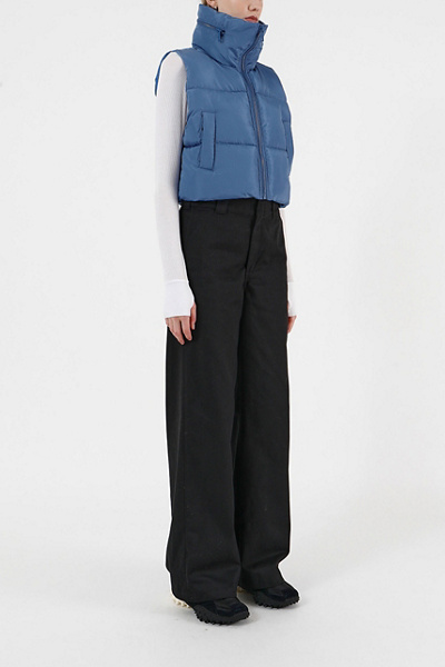 APPARIS Shaun Cropped Puffer Vest | Urban Outfitters