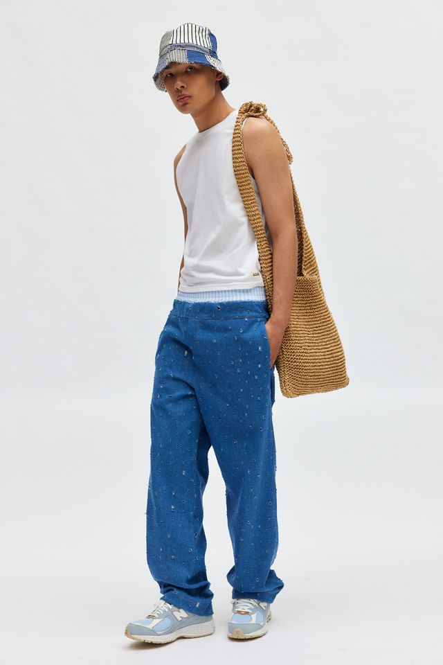 LC23 Ripped Jean | Urban Outfitters