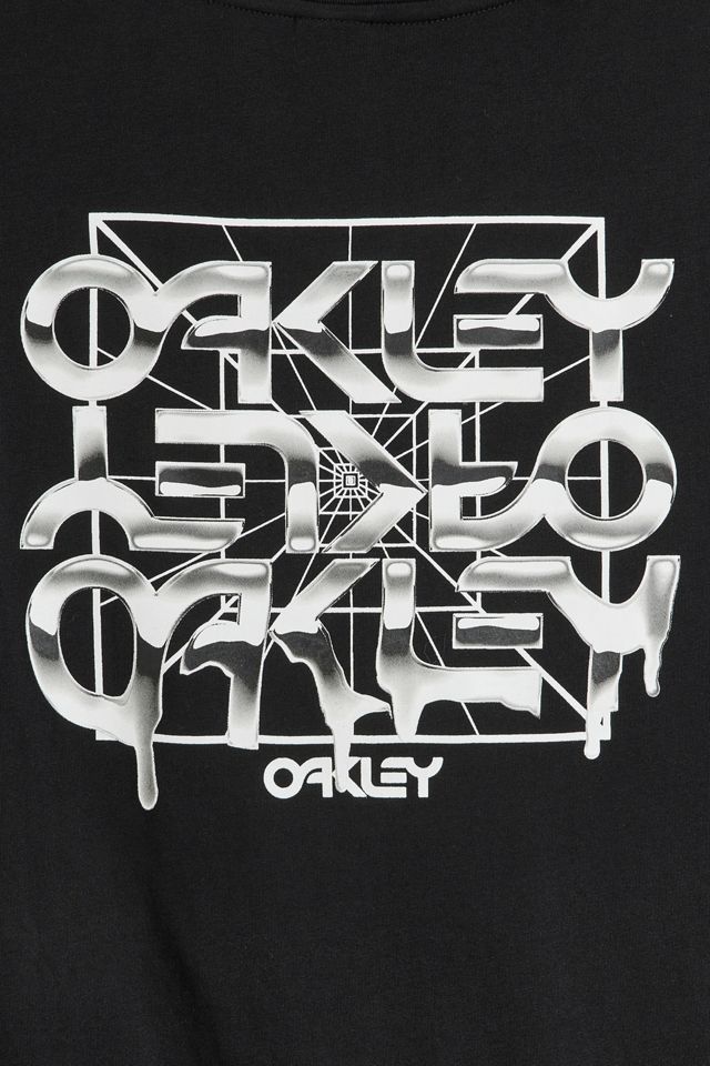 Oakley Drip Logo Tee | Urban Outfitters