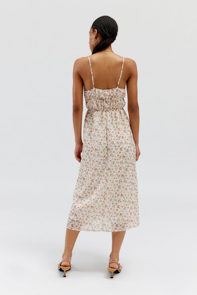 Daisy Street Ruched Floral Midi Dress | Urban Outfitters