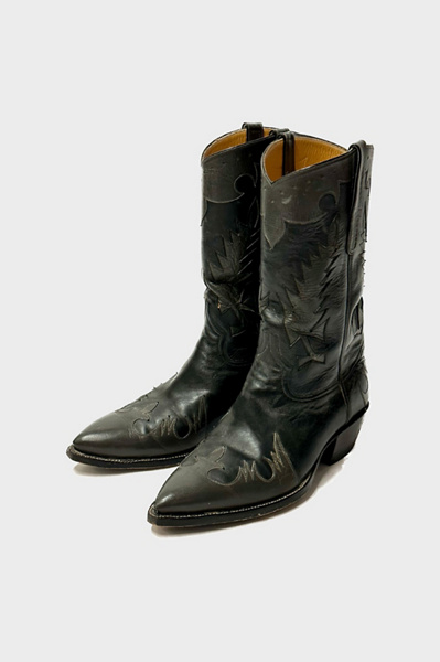 Vintage 1970’s Custom USA Two Tone Cowboy Boot | Urban Outfitters