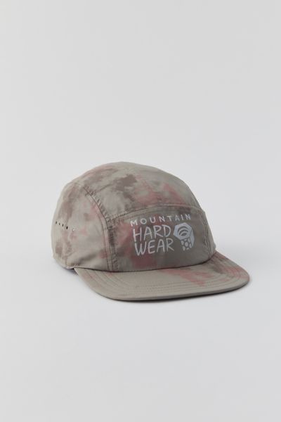 Mountain Hardwear Shade Lite Performance Flat Brim Hat | Urban Outfitters Mountain Hardwear Shade Lite Performance Flat Brim Hat | Urban Outfitters