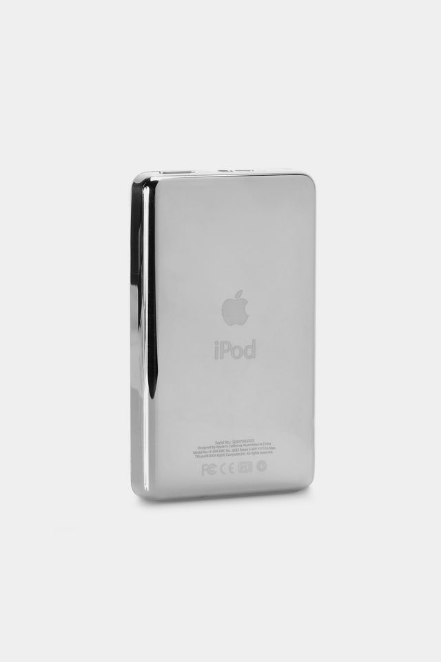 Vintage Apple iPod (4th Generation) MP3 Player | Urban Outfitters